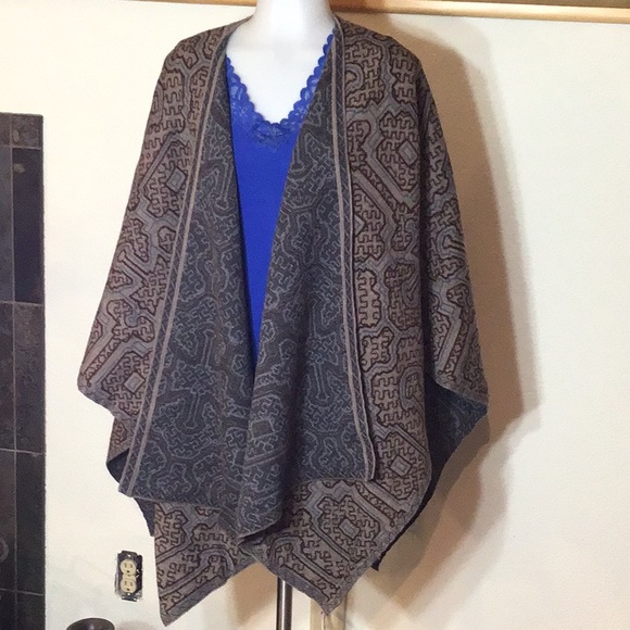 Classic Alpaca | Jackets & Coats | Sold Exquisite 0 Baby Alpaca Ruana ...